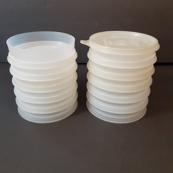 Tupperware | Kitchen | Vintage Tupperware 8s Burgerpatty Storage ...